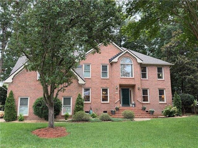 810 Hedgerow Ct, Chesapeake, VA 23322