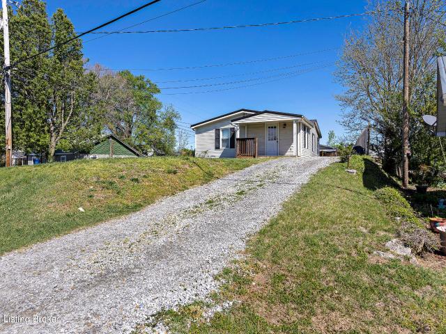 810 Legion Park Rd