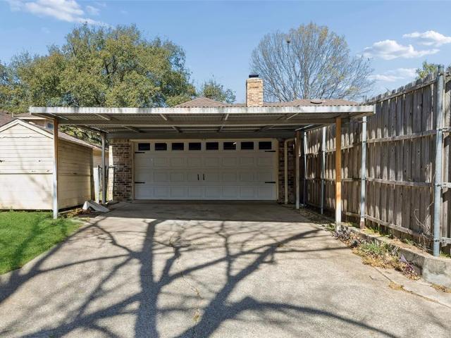 810 Meadowgate Dr, Garland, TX 75040 | MLS #21208