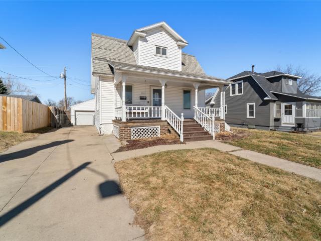810 N 7th Avenue W