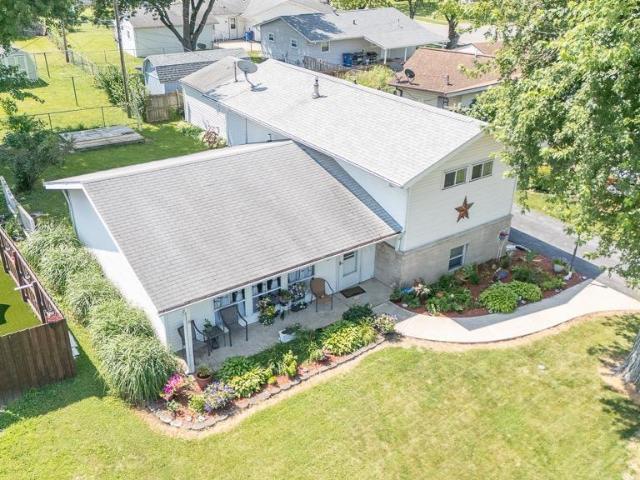 810 N Knight Circle