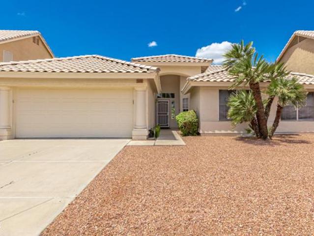 810 N Madrid Ln, Chandler, AZ 85226