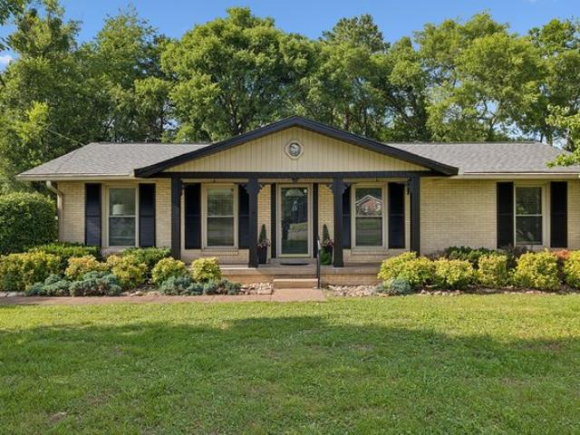 810 Northfield Blvd W, Murfreesboro, TN 37129