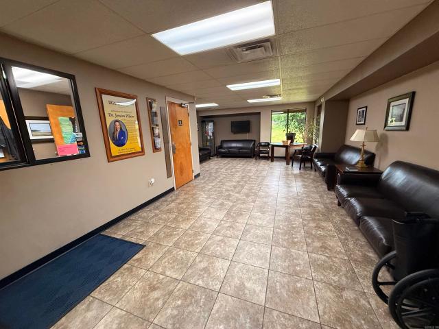 810 Newman Dr Suite B
