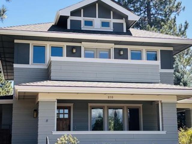 810 NW John Fremont St, Bend, OR 97703