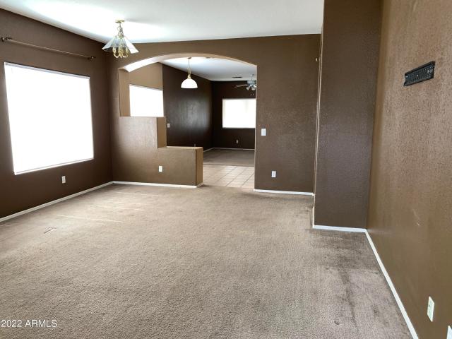 810 S 124th Ave, Avondale, AZ 85323 | MLS #6884 | Compass