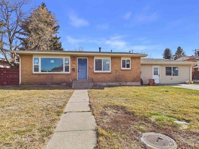 810 S D St, Rupert, ID 83350