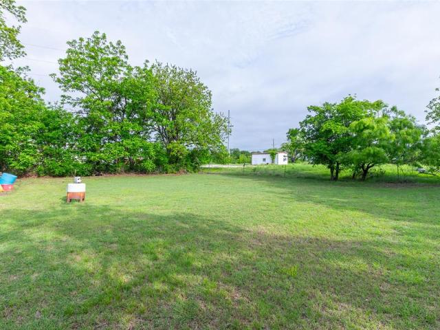 810 State St, Winters, TX 79567 | MLS #21243