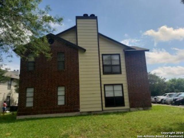 810 Station St, Converse, TX 78109