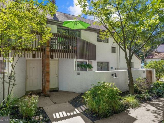 810 Stratford Dr Apt 7, State College, PA 16801