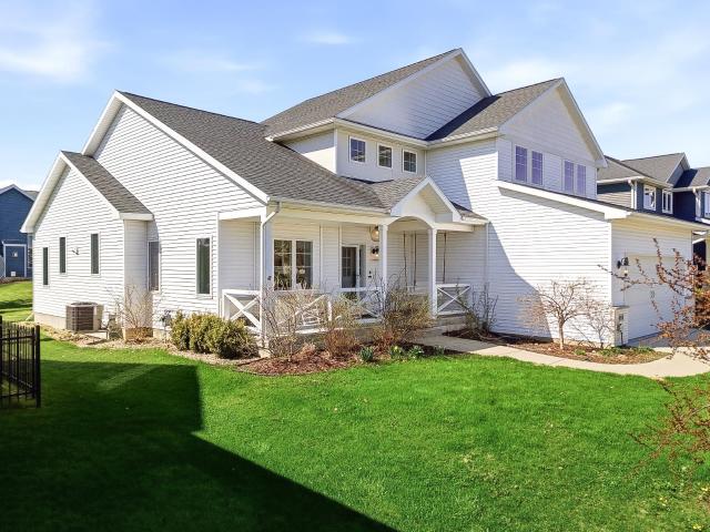 810 Sumac St, Oregon, WI 53575 | MLS #2021