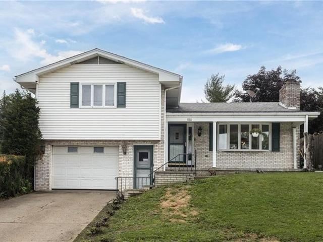 810 Summerlea Ave, Washington, PA 15301