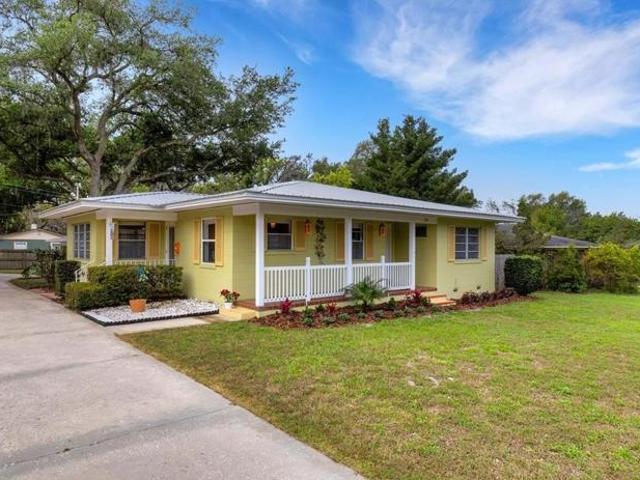 810 Susan Dr, Lakeland, FL 33803