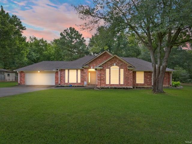 810 Robindale Ln, Fairfield, TX 75840