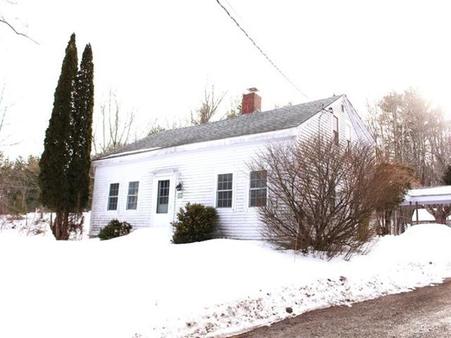 810 Rockland St, Rockport, ME 04856