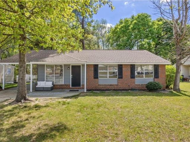 810 Rodney St, Phenix City, AL 36869