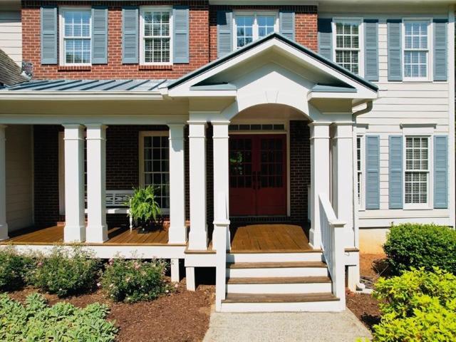 810 River Cove Drive