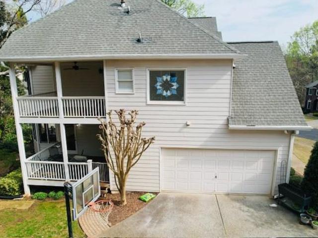 810 River Cove Drive