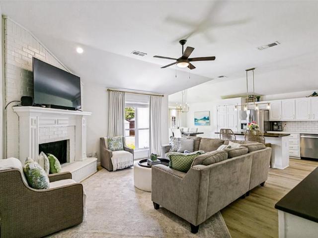 810 Weeping Willow Court