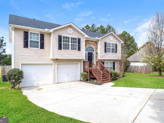810 Tucker Trail