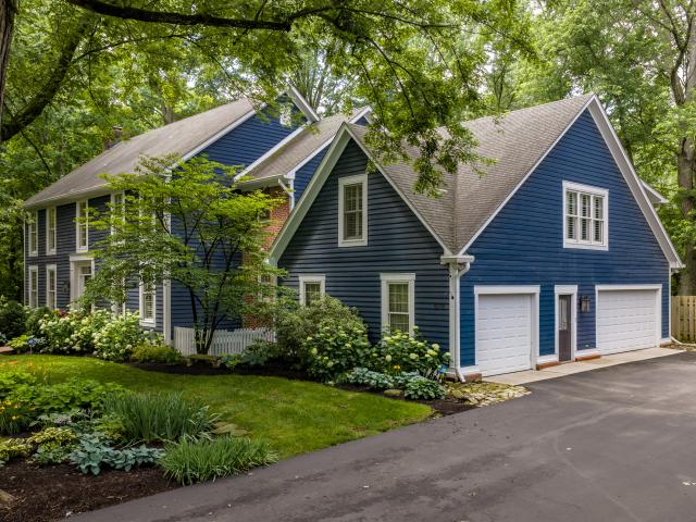 8114 Meadowbrook Drive