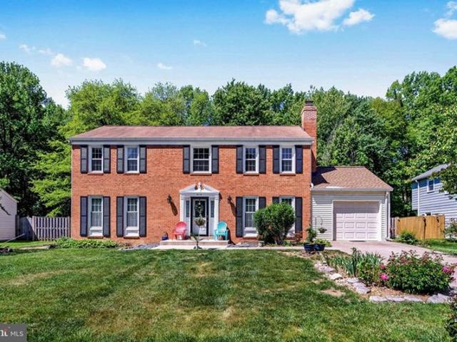 8114 Orville St, Alexandria, VA 22309