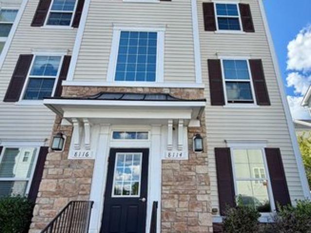 8114 Essex Grove Way Unit 6, Manassas, VA 20111