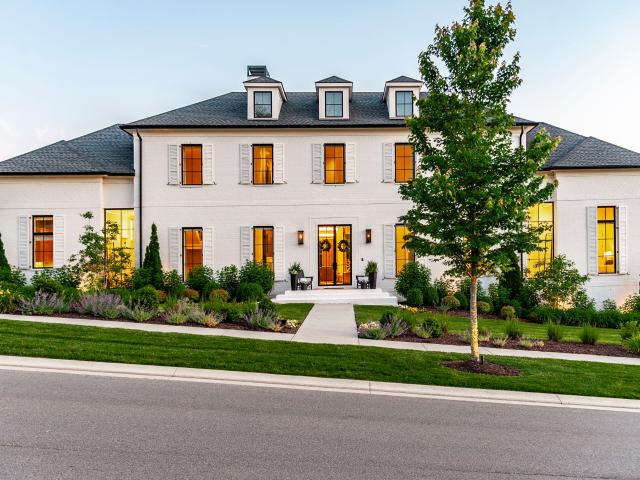 8114 Heirloom Blvd