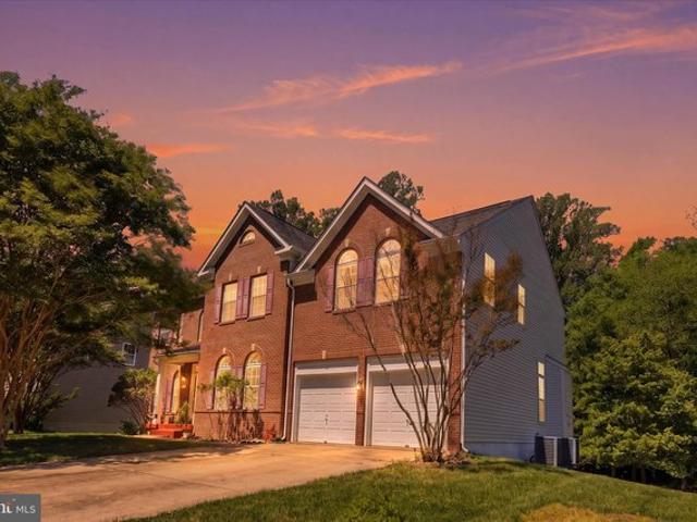 8114 Holly Ln, Clinton, MD 20735