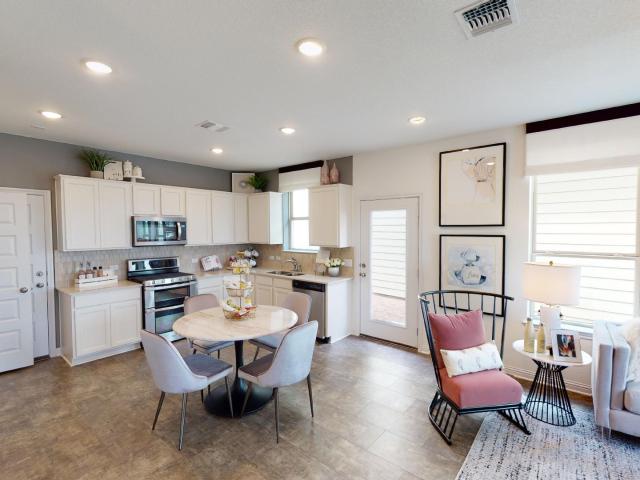 8114 Leroi Dr