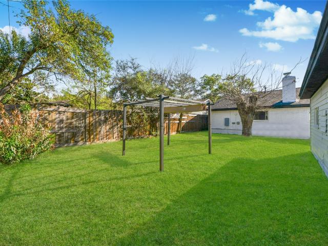 8114 Pella Dr, Houston, TX 77036 | MLS #3155