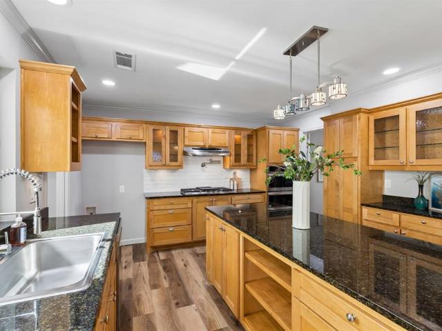 8115 Old Moss Rd, Dallas, TX 75231 | MLS #21213