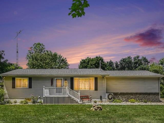 8116 Hyde Rd, Clarklake, MI 49234