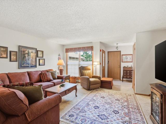 8116 S Forest Hills Cir, Unit 8116