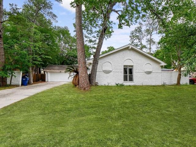 8118 Brinkworth Ln, Houston, TX 77070