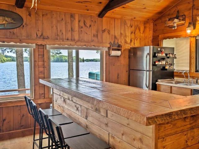 8119 Muskego Point