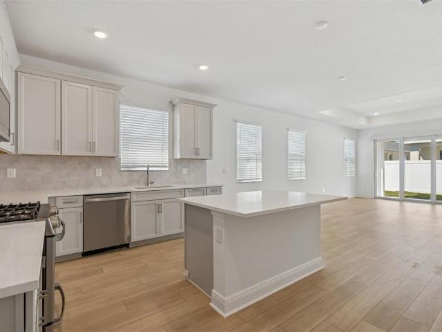 8119 Newberry Ave, Bradenton, FL 34210 | Compass