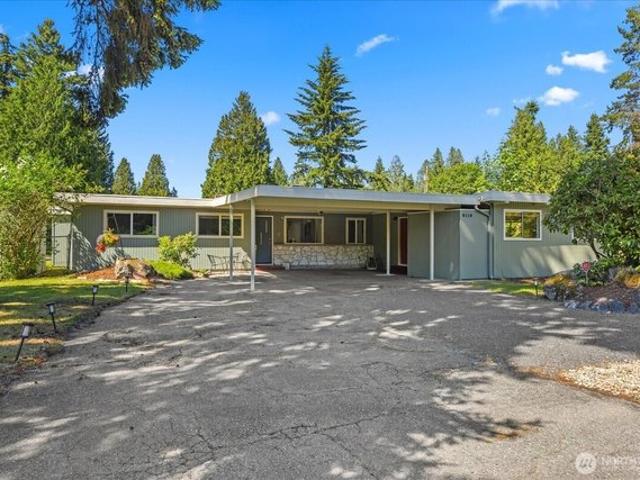 8119 th St SW, Edmonds, WA 98026