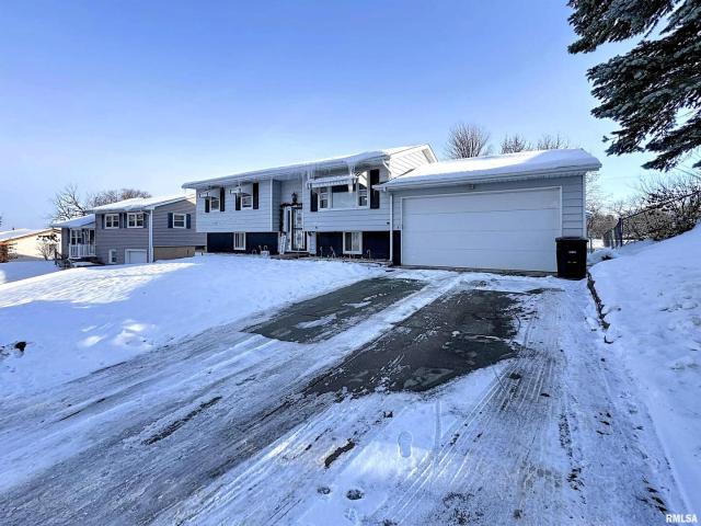8119 10TH Street W
