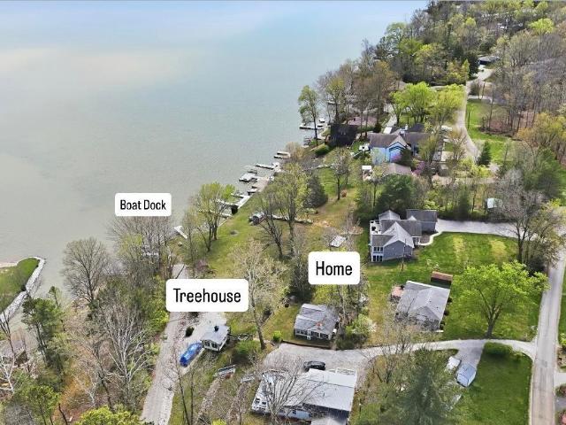 8110 N Lakewood Drive