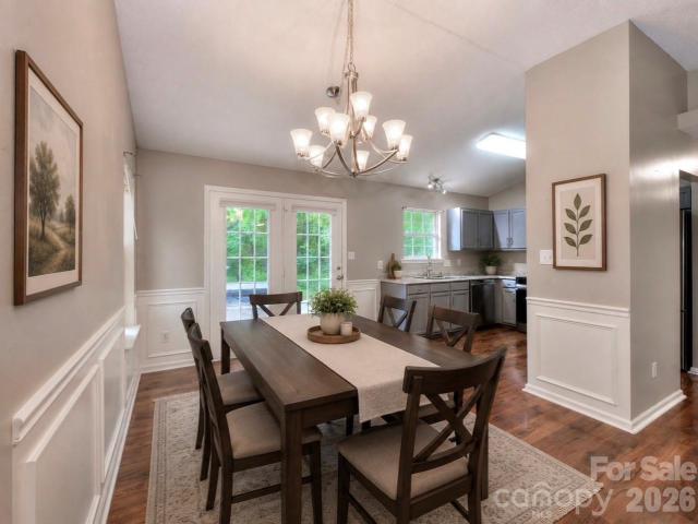 8110 Slickrock Circle