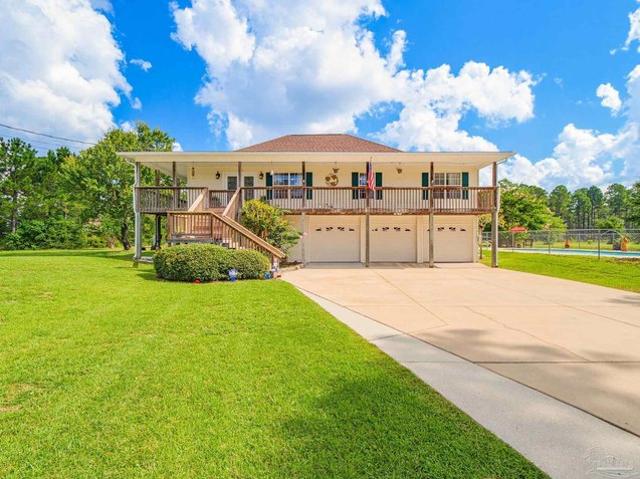8110 Virginia Ln, Milton, FL 32583