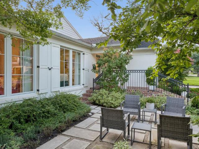 8111 Chadbourne Road