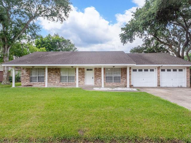 8111 Dellanera Rd, Hitchcock, TX 77563 | MLS #56134 | Compass