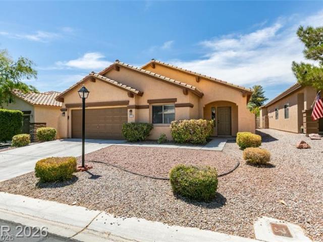 8111 Desert Cloud Avenue