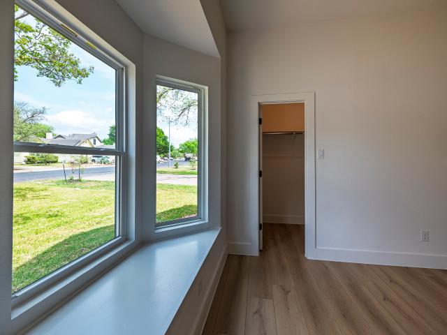 8111 Elkhorn Mountain Trail, Austin, TX 78729 | MLS #3828