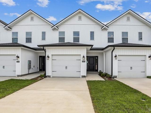 8112 Carl Dean St, Pensacola, FL 32514