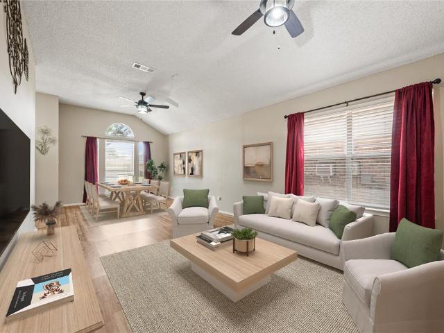 8112 Heritage Place Drive