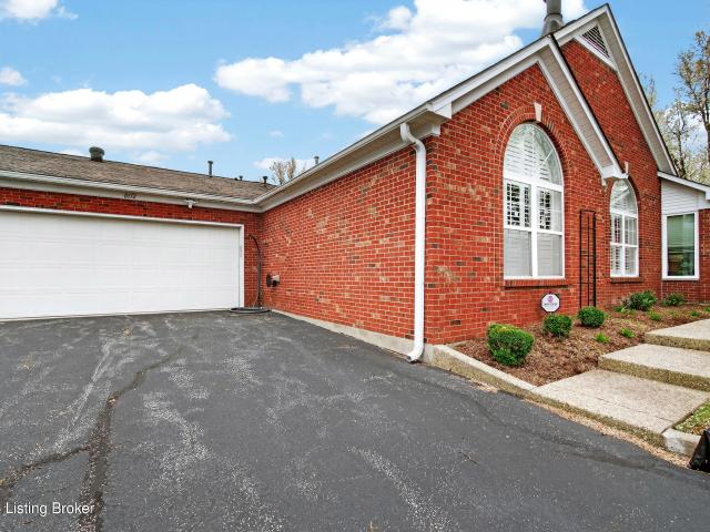 8112 Saint Andrews Village Dr