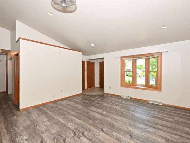 8113 N Denmark Ct, Unit 8113D